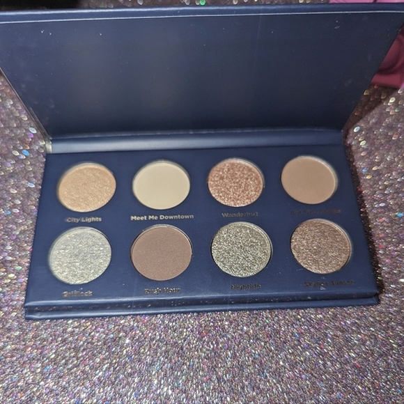 Ulta Beauty | Makeup | Ulta Beauty 8 Pan Eyeshadow Palette City Lights ...